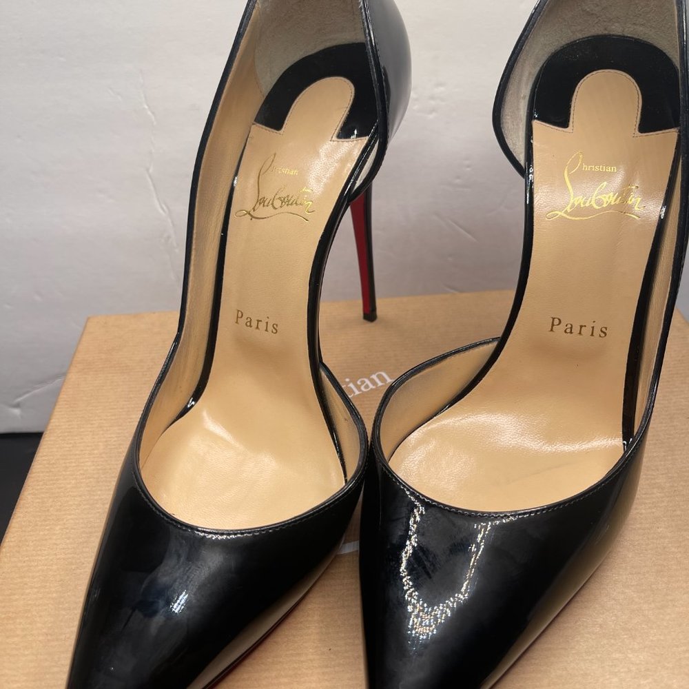 Iriza Christian Louboutin Black Pumps - Gem